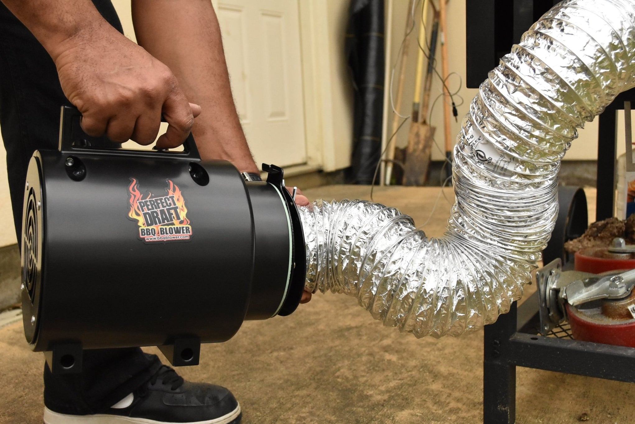 Perfect Draft BBQ Blower 2.0 System & Flex Hose (For Large Smokers ...